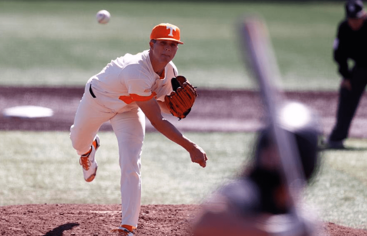 Beam shines as Tennessee sweeps South Carolina | TNJN: Tennessee Journalist
